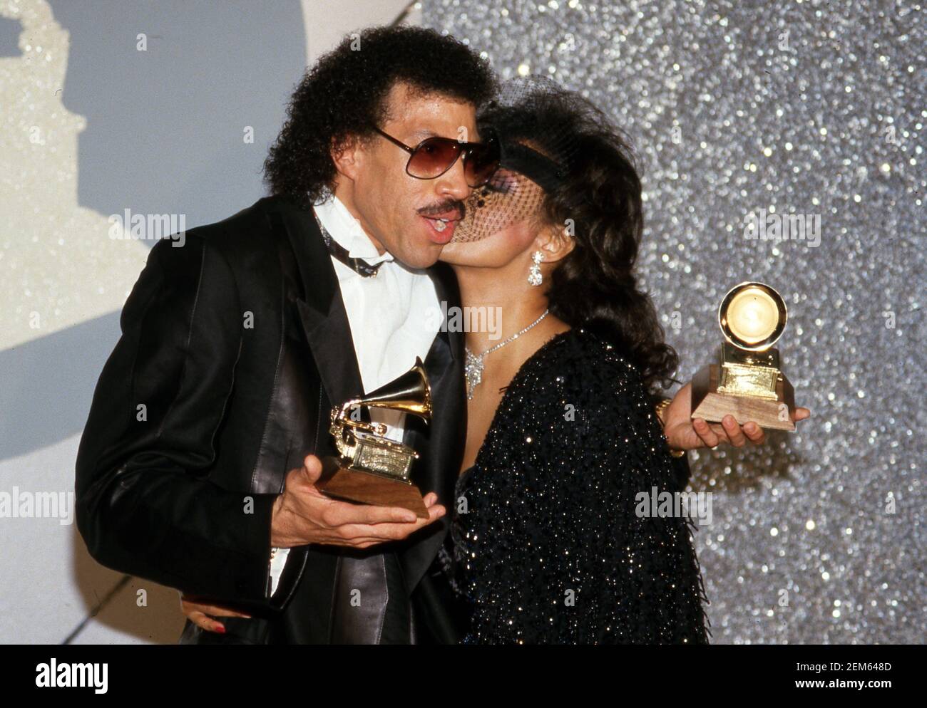 Lionel Richie and wife at the Grammy Awards - February 26, 1985 in Los ...
