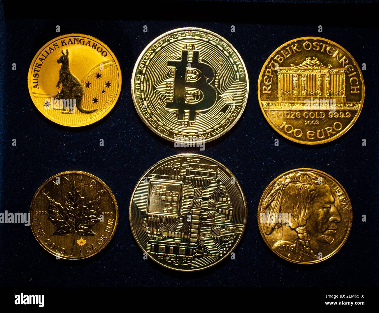 9999 Gold High Resolution Stock Photography and Images - Alamy