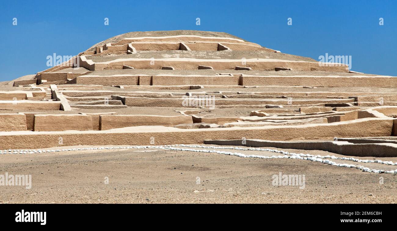 Nazca pyramid at Cahuachi archeological site in the Nazca desert of ...