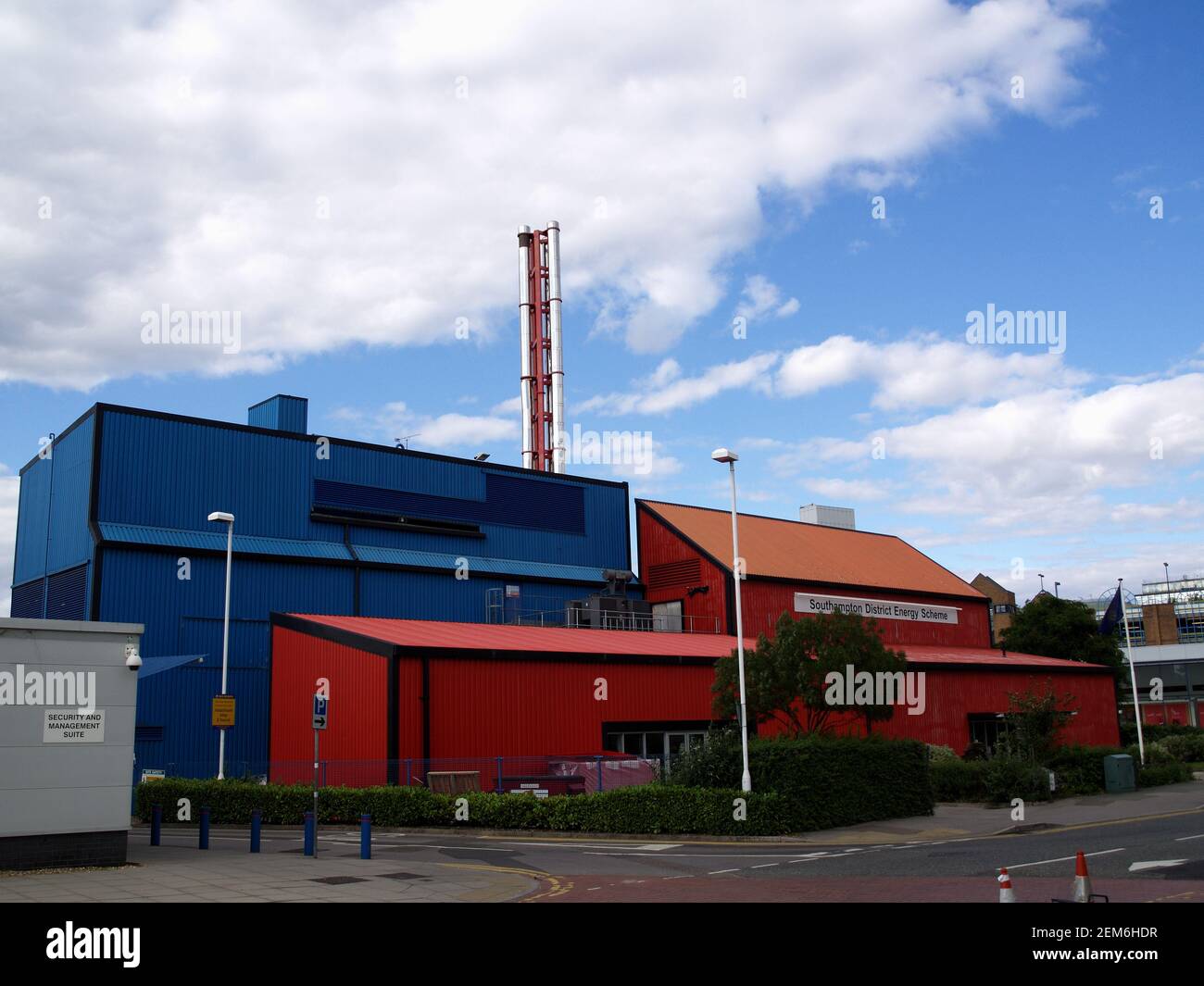 District cooling system hi-res stock photography and images - Alamy