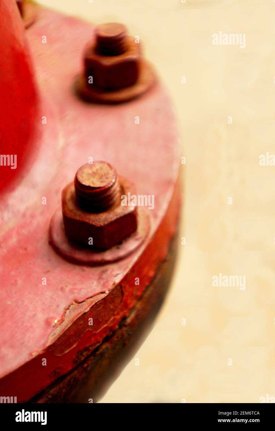Tighten pipe flange hi-res stock photography and images - Alamy