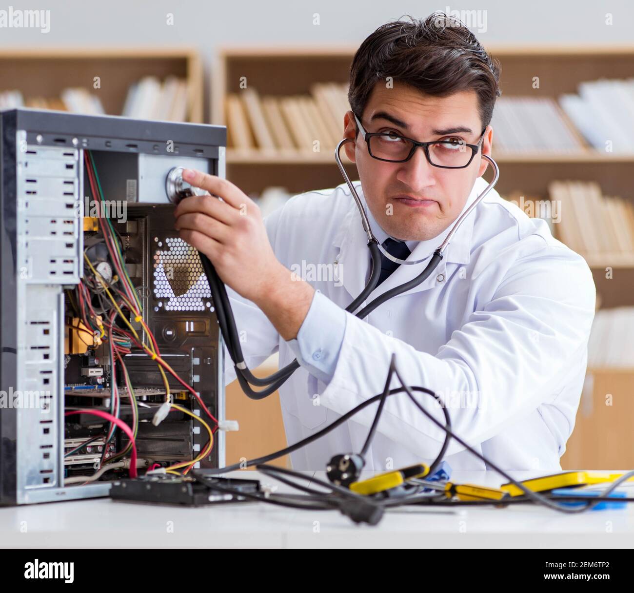 The it technician repairing broken pc desktop computer Stock Photo - Alamy