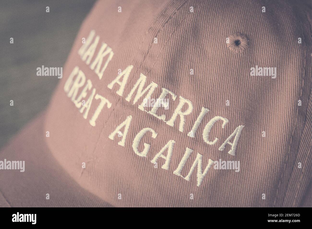 Donald trump maga hat hi-res stock photography and images - Alamy