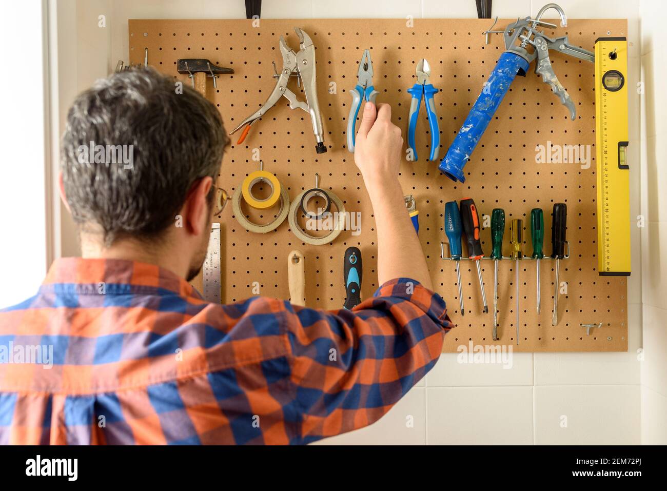 Quality tools hi-res stock photography and images - Alamy