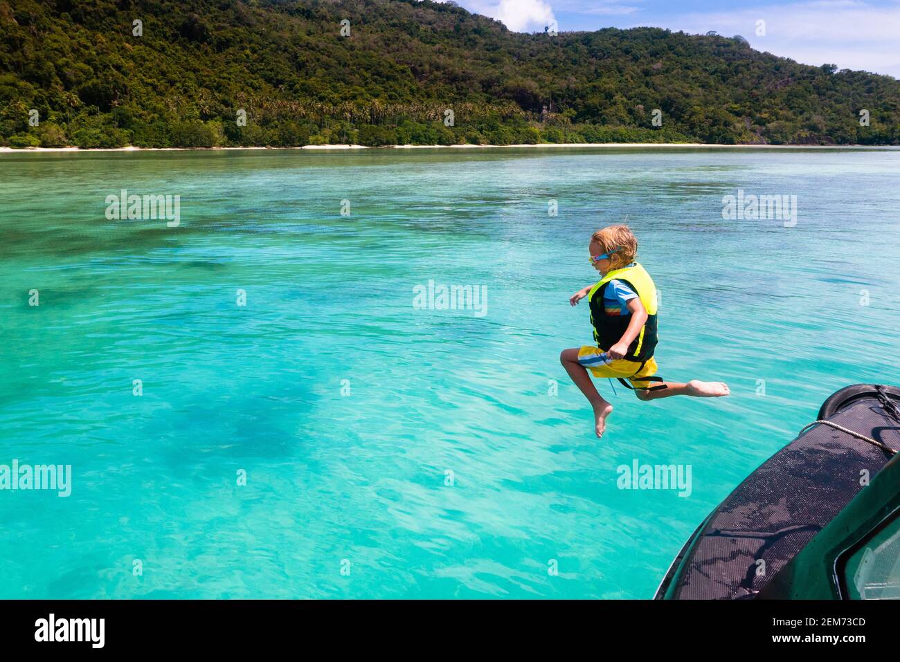 Children Jump Sea High Resolution Stock Photography and Images - Alamy