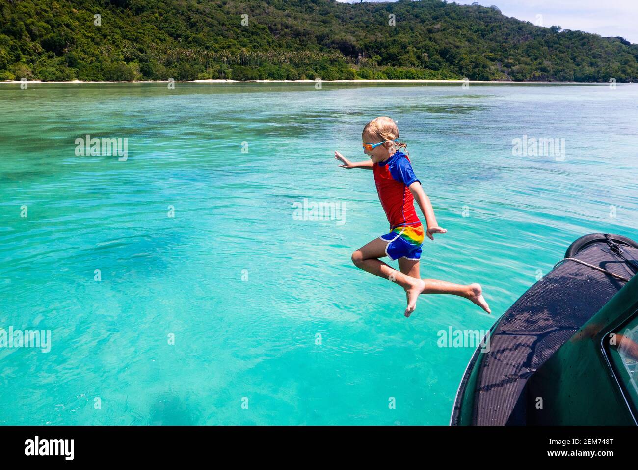 Children Jump Sea High Resolution Stock Photography and Images - Alamy