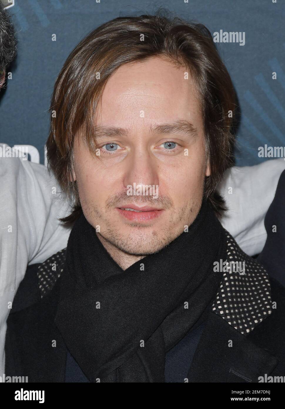 Tom Schilling arrives at the Golden Globe Foreign-Language Nominees ...