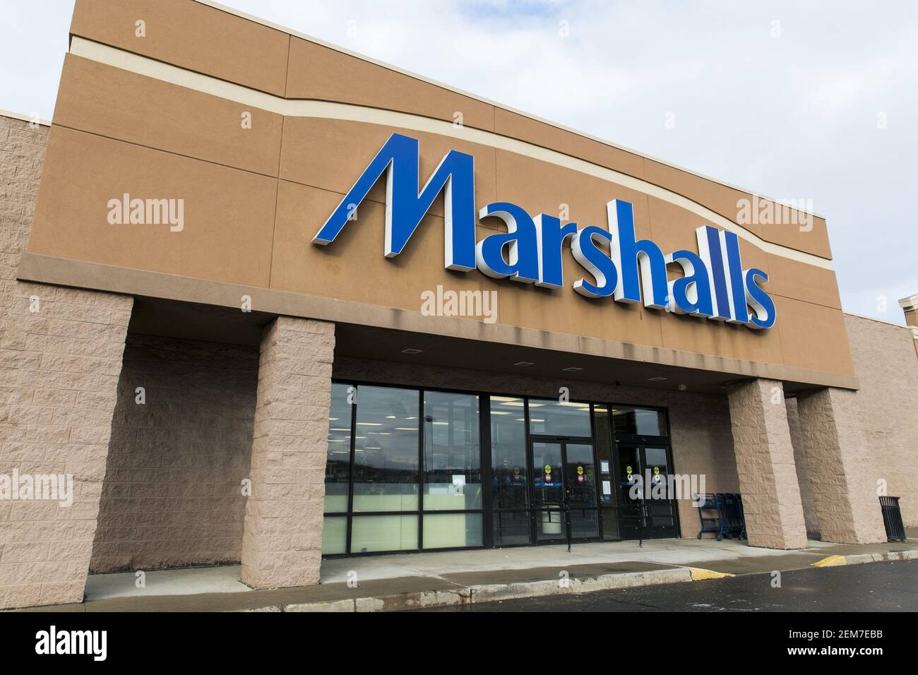 A logo sign outside of a Marshalls retail store in Wilkes-Barre ...