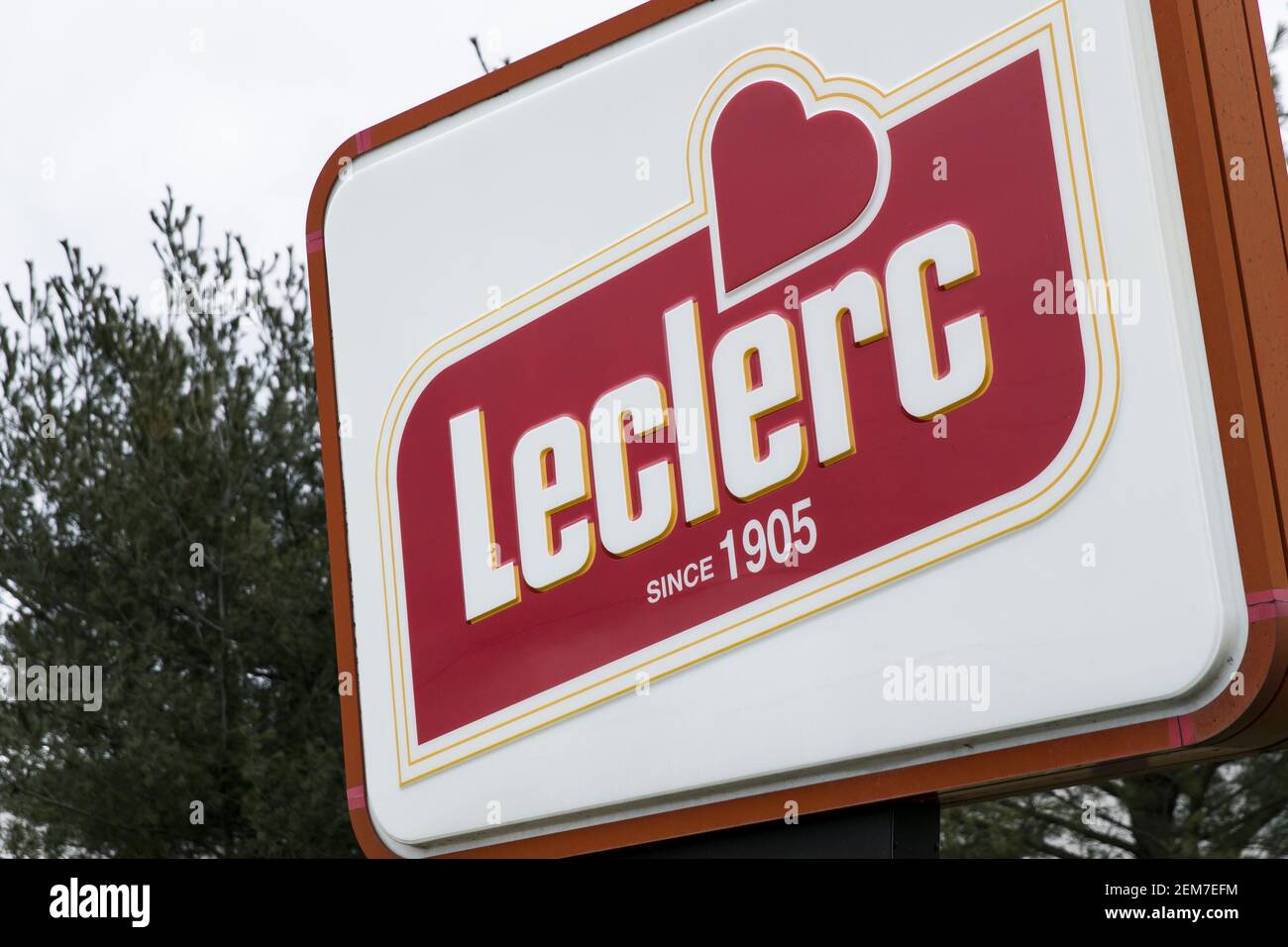A logo sign outside of a facility occupied by Leclerc foods in ...