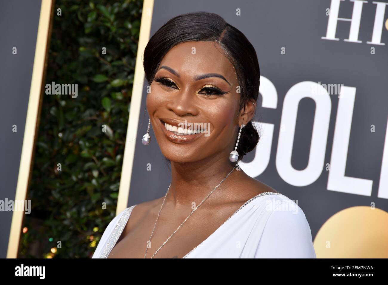 Dominique Jackson at the 76th Golden Globe Awards during the red carpet ...