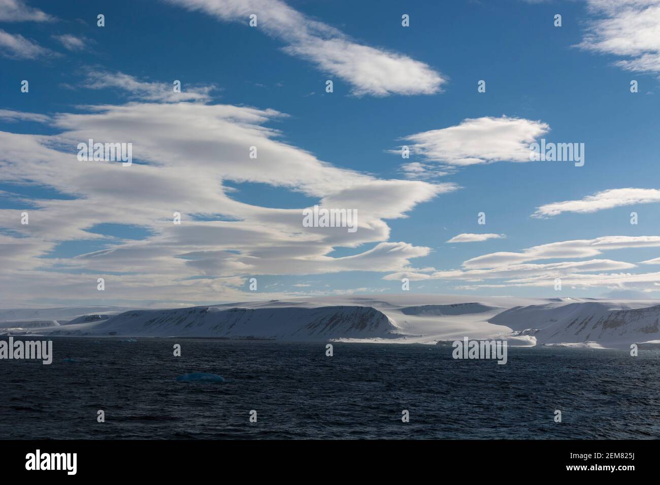 Hinlopen Strait, beetween Nordaustlandet and Spitsbergen, Svalbard ...