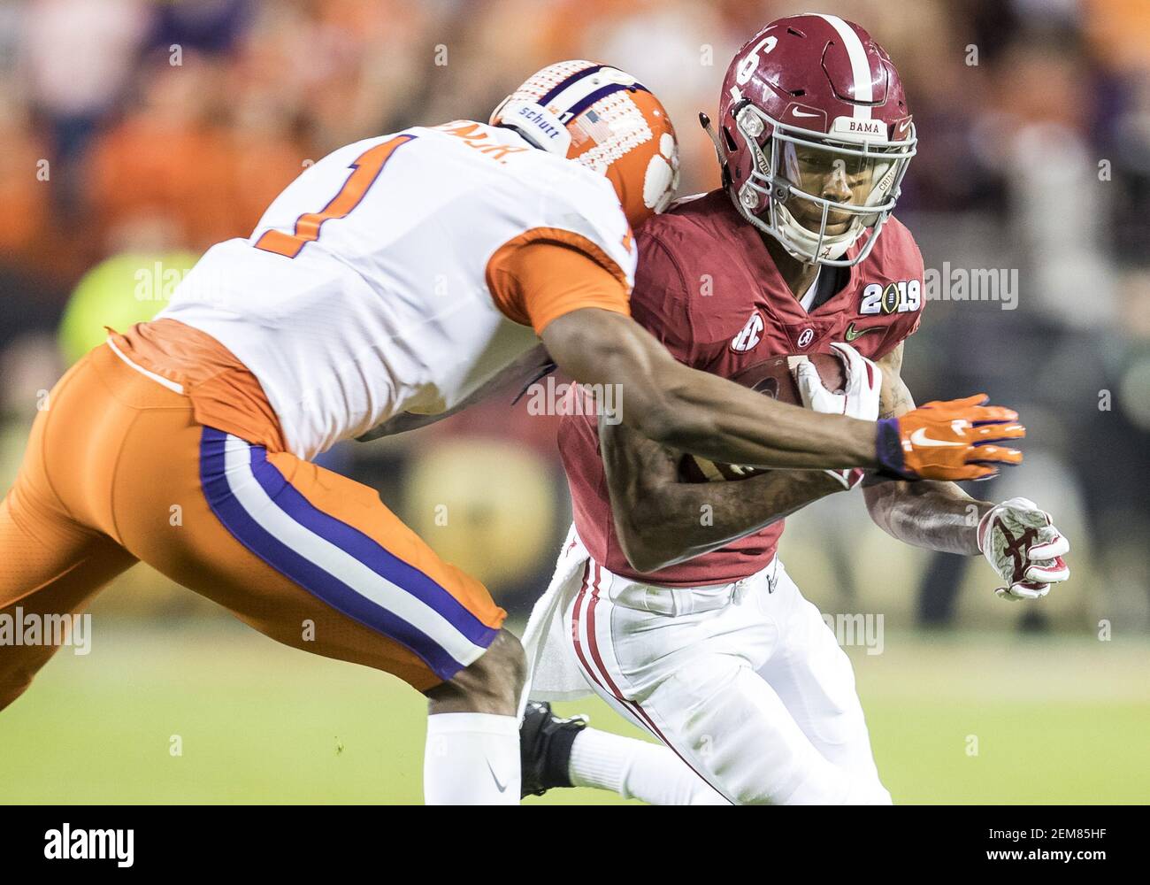 January 07, 2019: Alabama wide receiver DeVonta Smith (6) runs with the ...