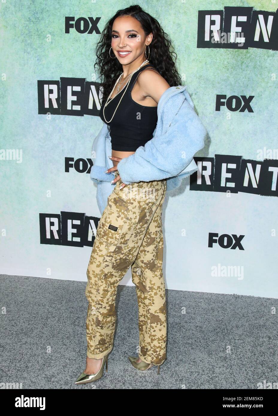 CENTURY CITY, LOS ANGELES, CA, USA - JANUARY 08: Singer Tinashe ...