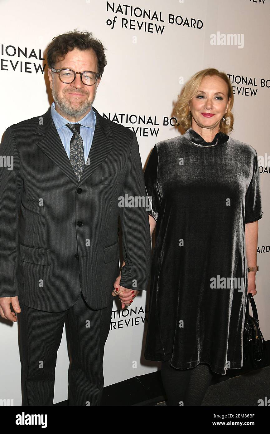 Director Kenneth Lonergan and and wife J and wife J Smith-Cameron ...