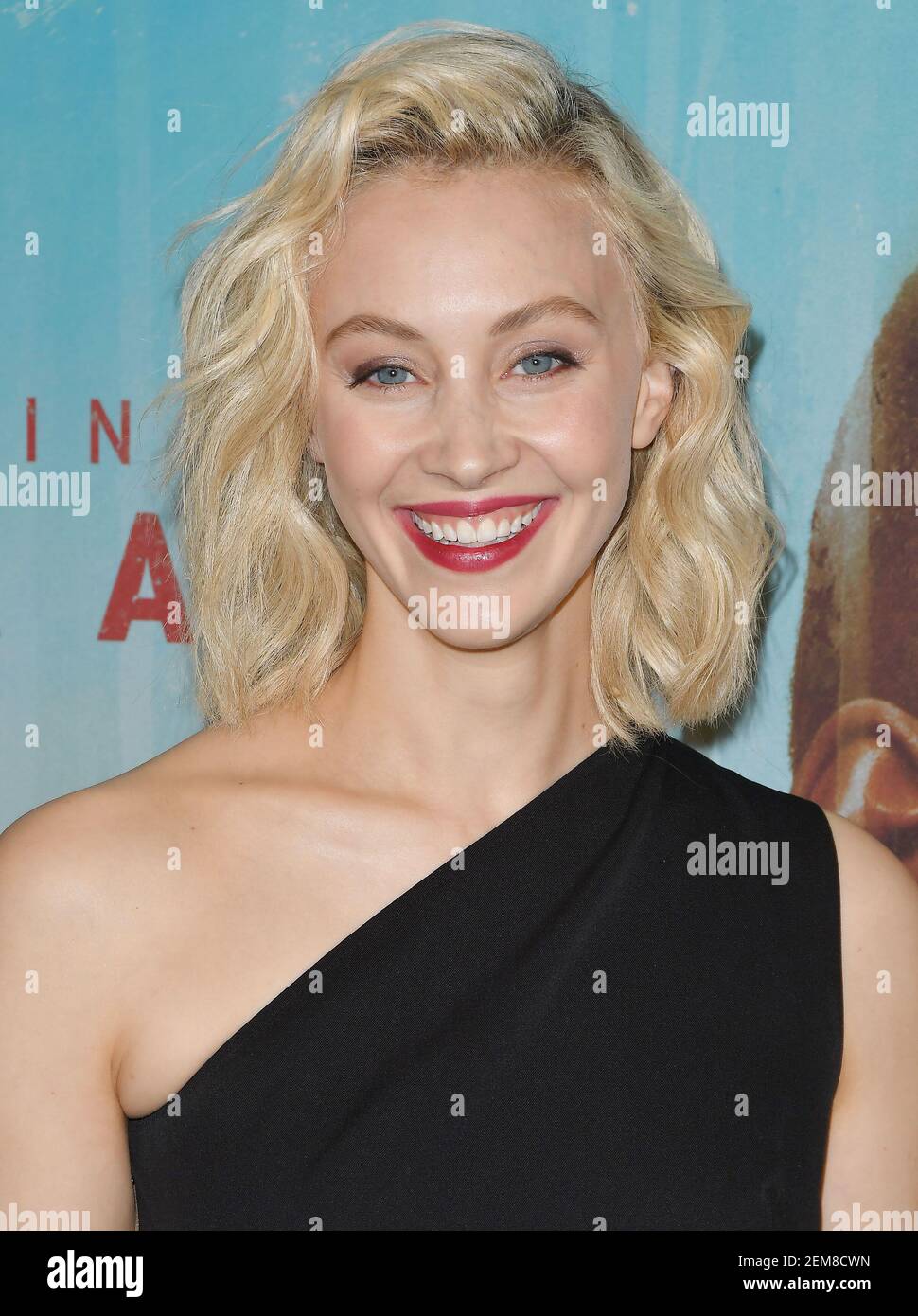 Sarah Gadon arrives at the HBO's "True Detective" Season 3 Los Angeles ...