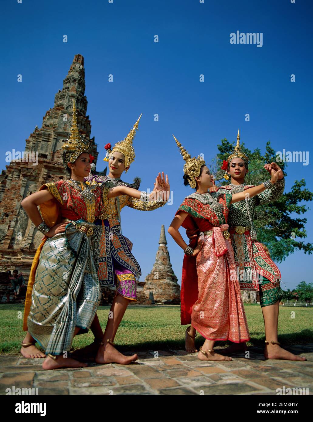 Asia,Thailand, Ayutthaya portrait of a Colourful group of Thai ...