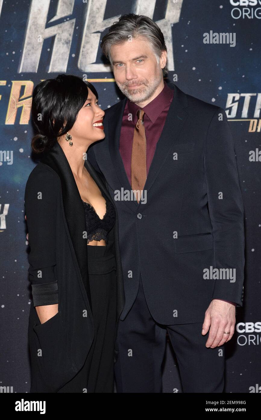 (L-R) Darah Trang and actor Anson Mount attend the 'Star Trek ...