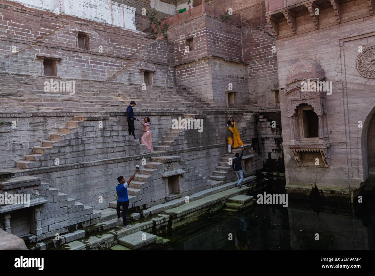 8th Nov 20202 Jodhour, Rajasthan, India. Couples having their pre ...