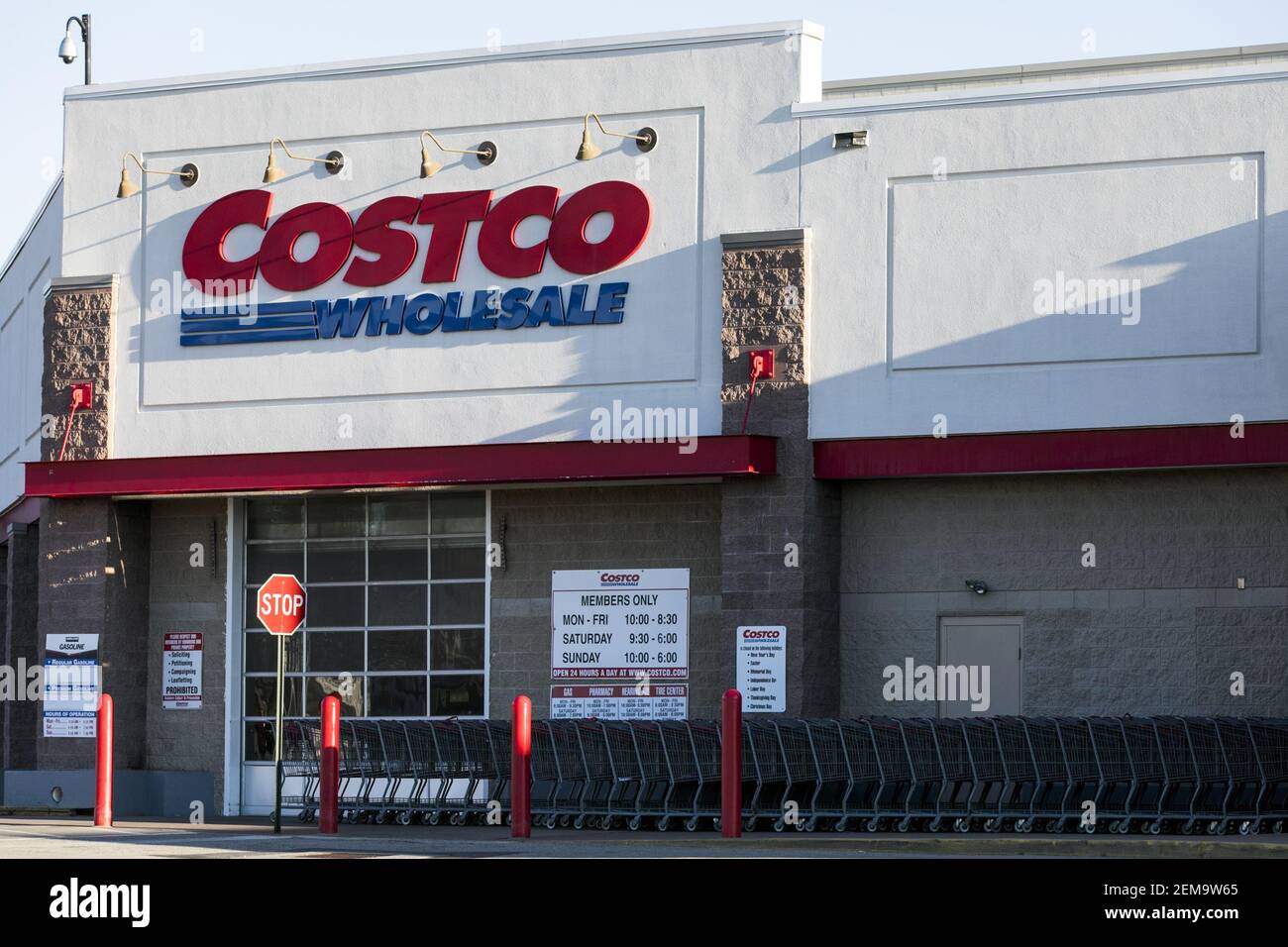 A logo sign outside of a Costco Wholesale warehouse store in Woodbridge ...