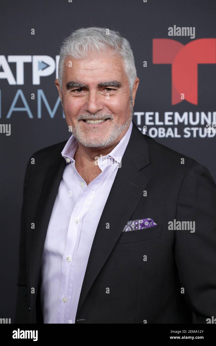 MIAMI BEACH, FL - JANUARY 22: Saul LIzaso arrives at Telemundo Global ...