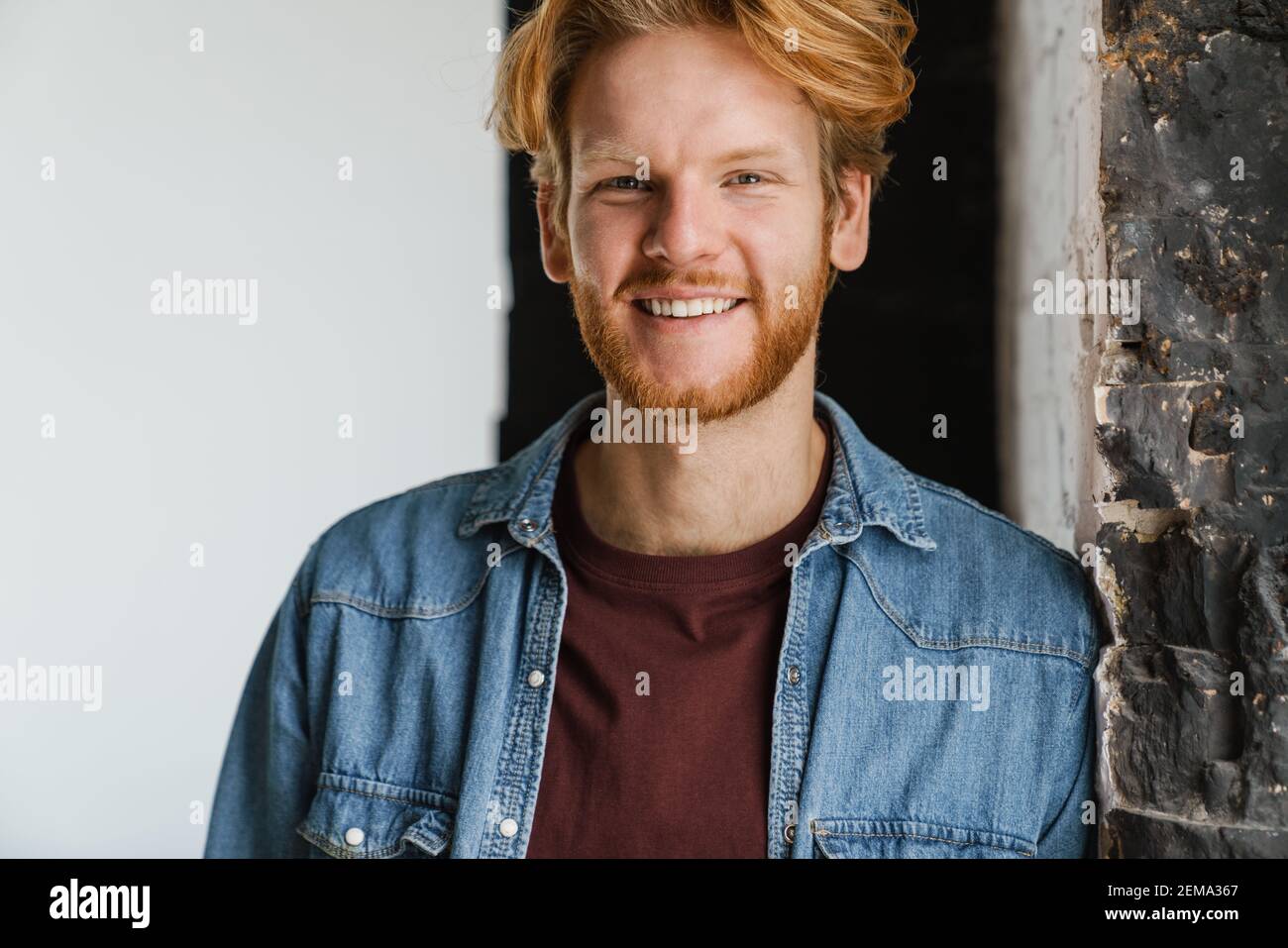Ginger guy hi-res stock photography and images - Alamy