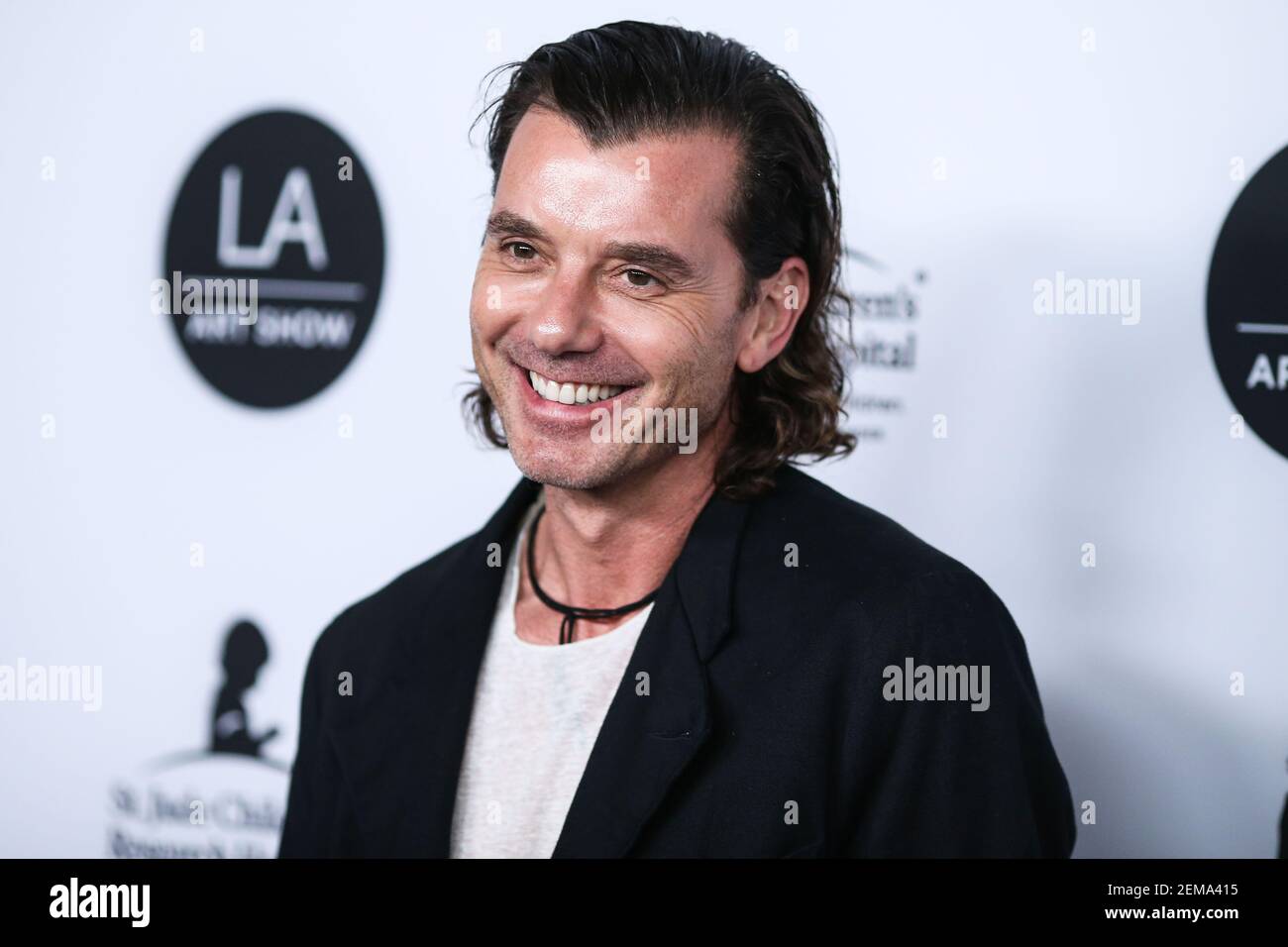 LOS ANGELES, CA, USA - JANUARY 23: Singer Gavin Rossdale arrives at the ...