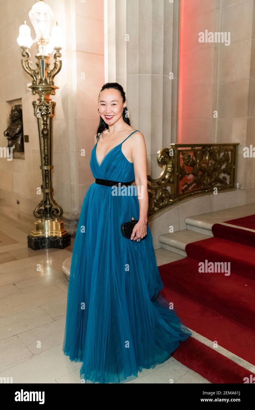 SAN FRANCISCO, CA - January 23 - Carolyn Chang attends SF Ballet Gala ...