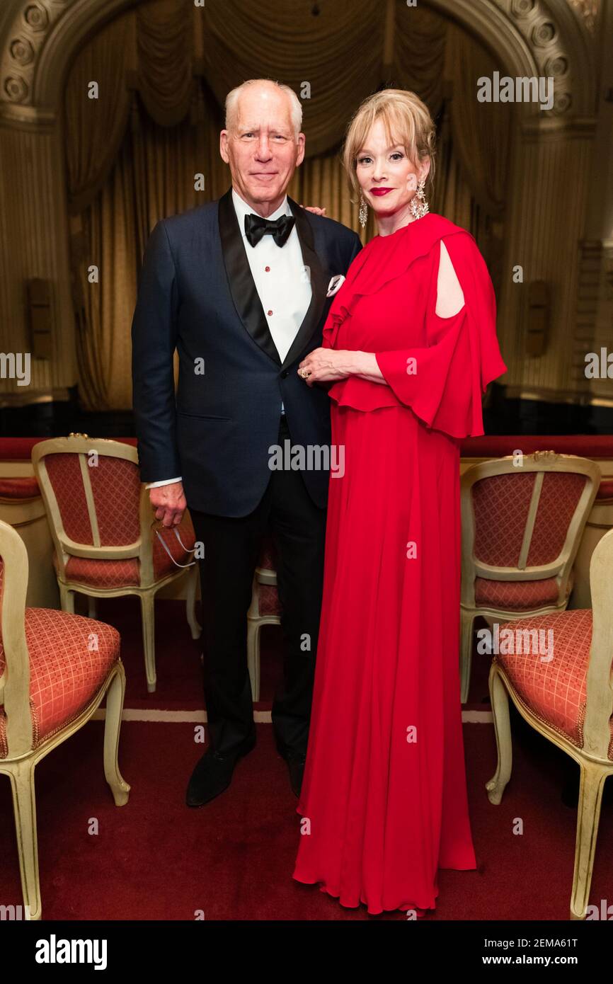 SAN FRANCISCO, CA - January 23 - Gary Shansby and OJ Shansby attend SF ...