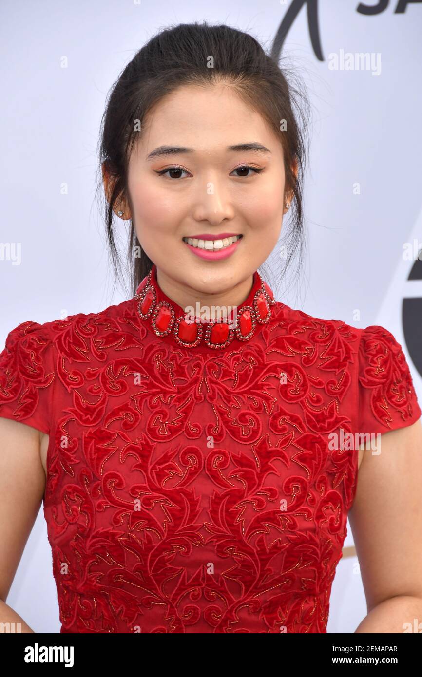 Beverly Duan arrives at the 25th annual Screen Actors Guild Awards at ...