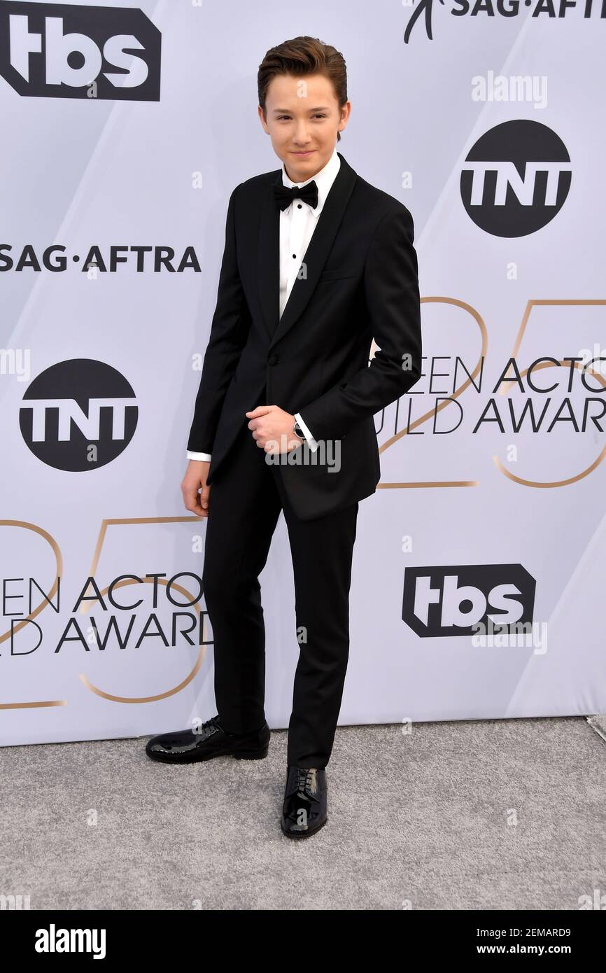 Skylar Gaertner arrives at the 25th annual Screen Actors Guild Awards ...