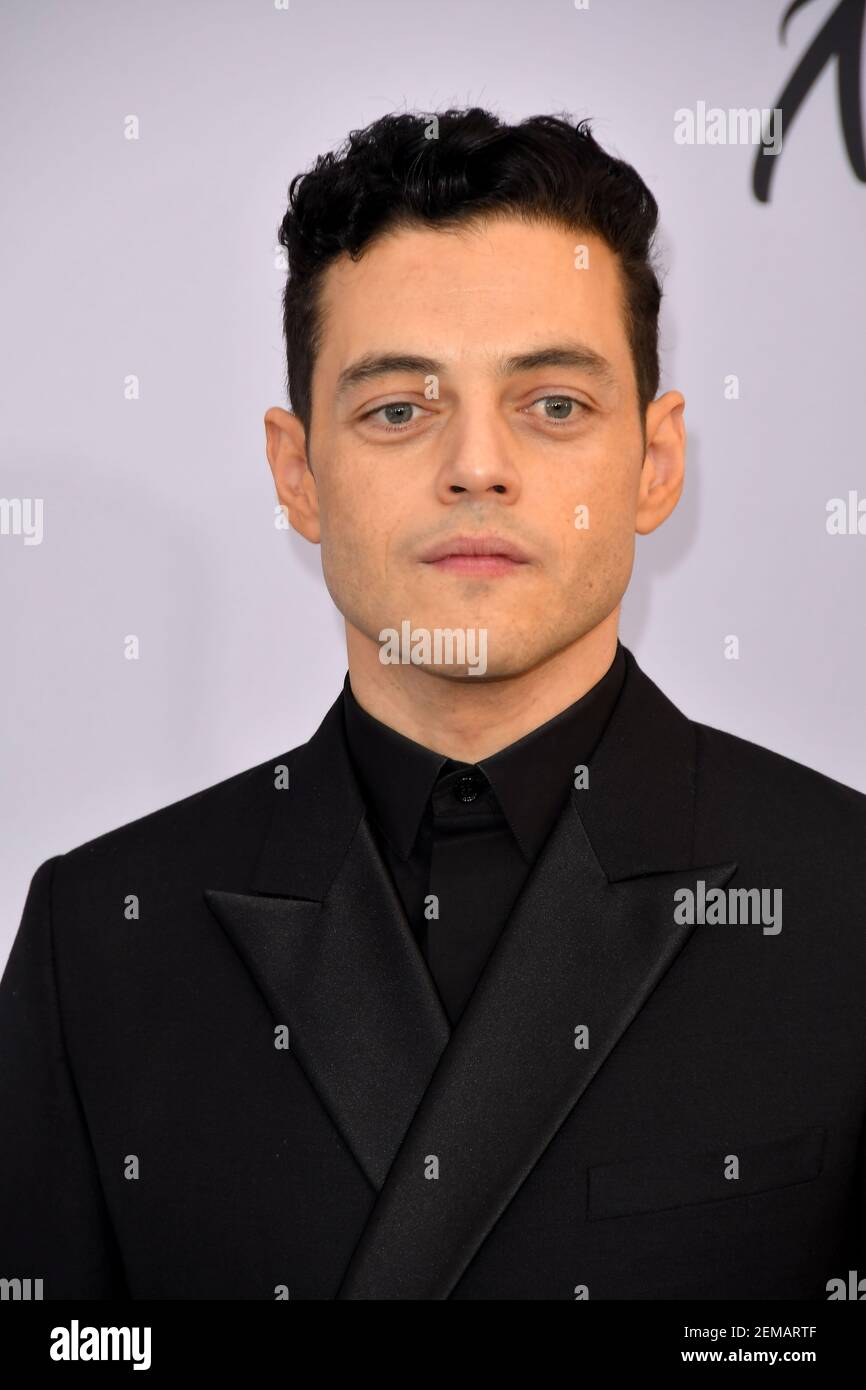 Rami Malek arrives at the 25th annual Screen Actors Guild Awards at The ...