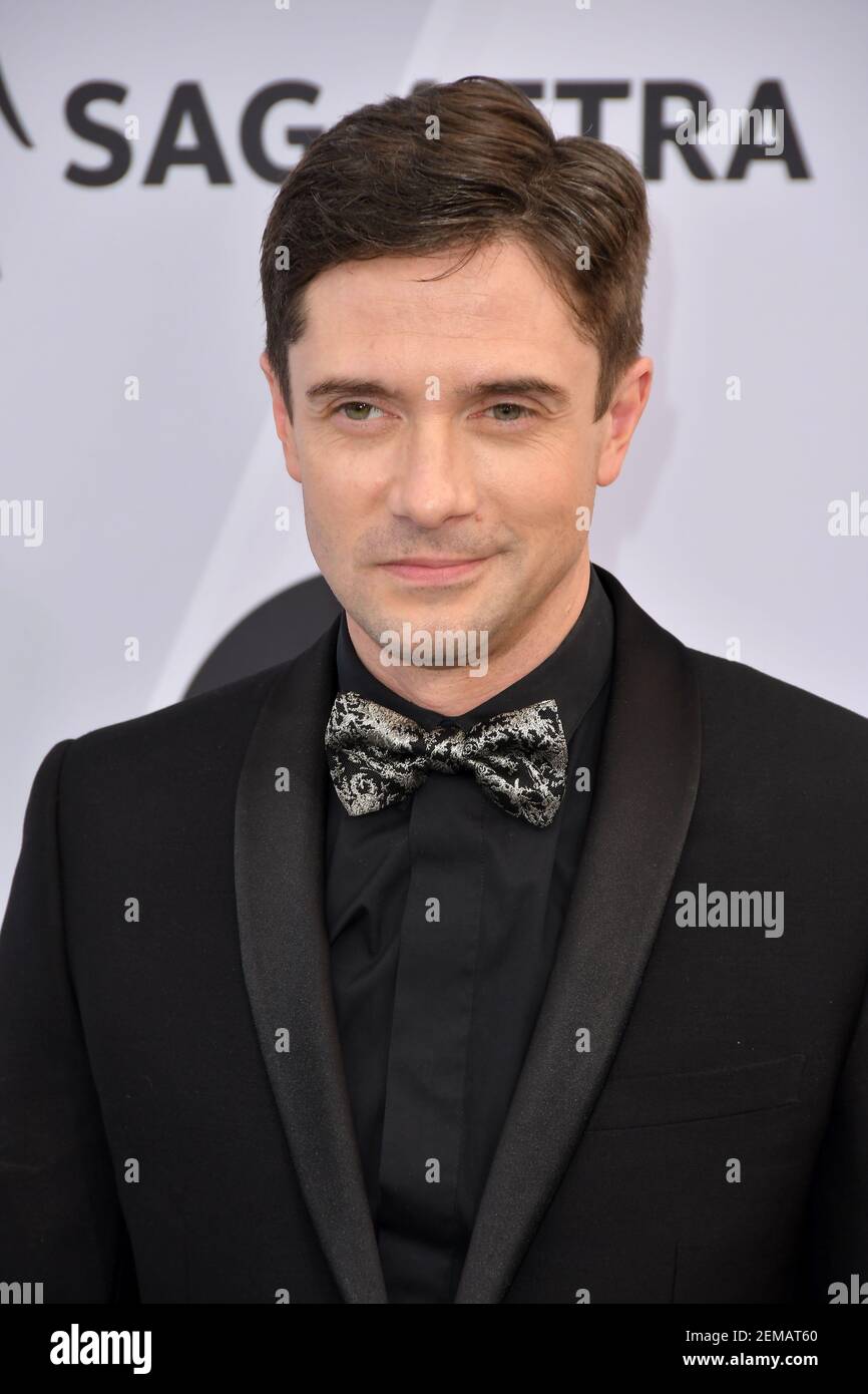 Topher Grace arrives at the 25th annual Screen Actors Guild Awards at ...