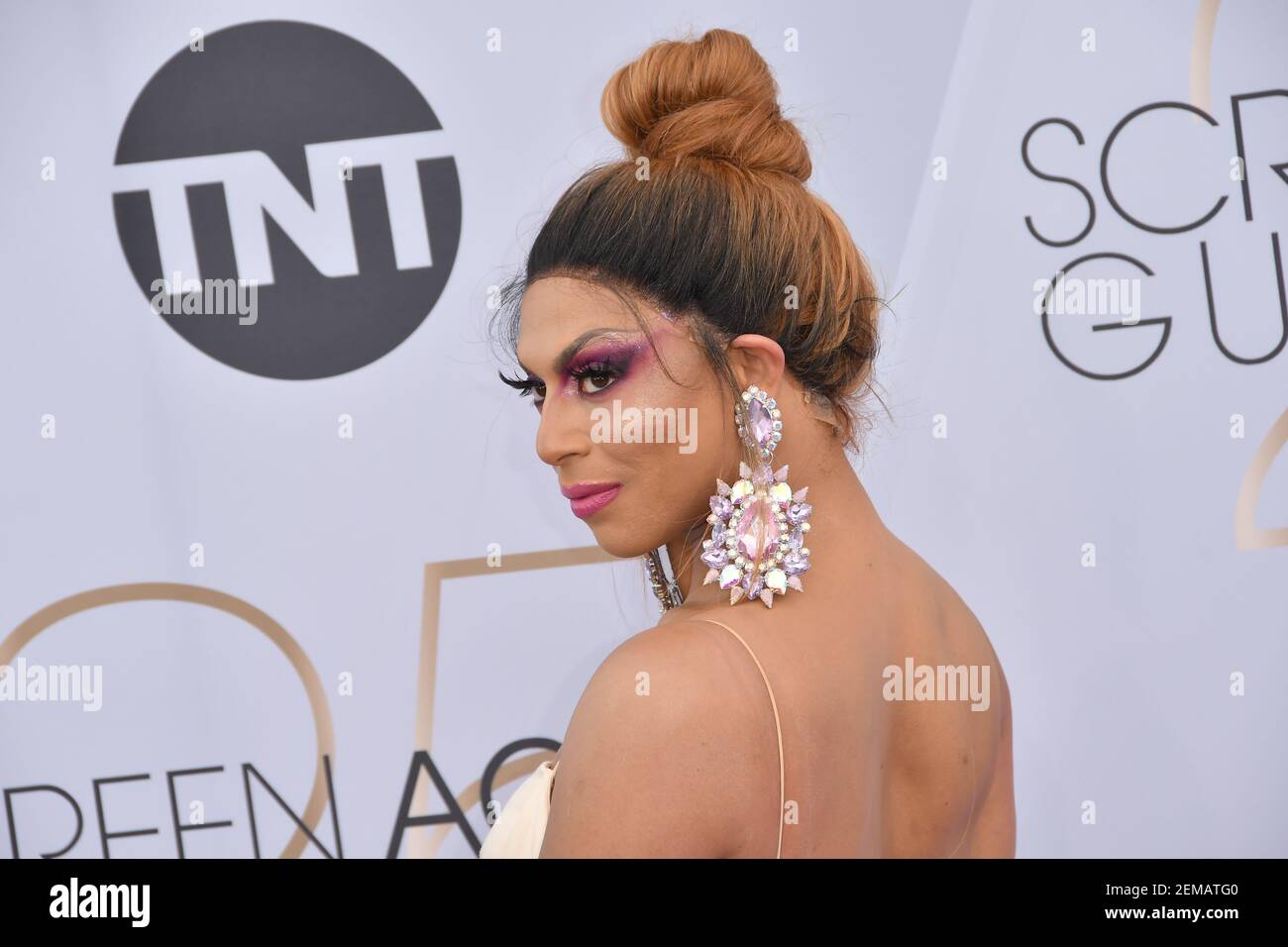'Shangela' Pierce arrives at the 25th annual Screen Actors Guild Awards ...