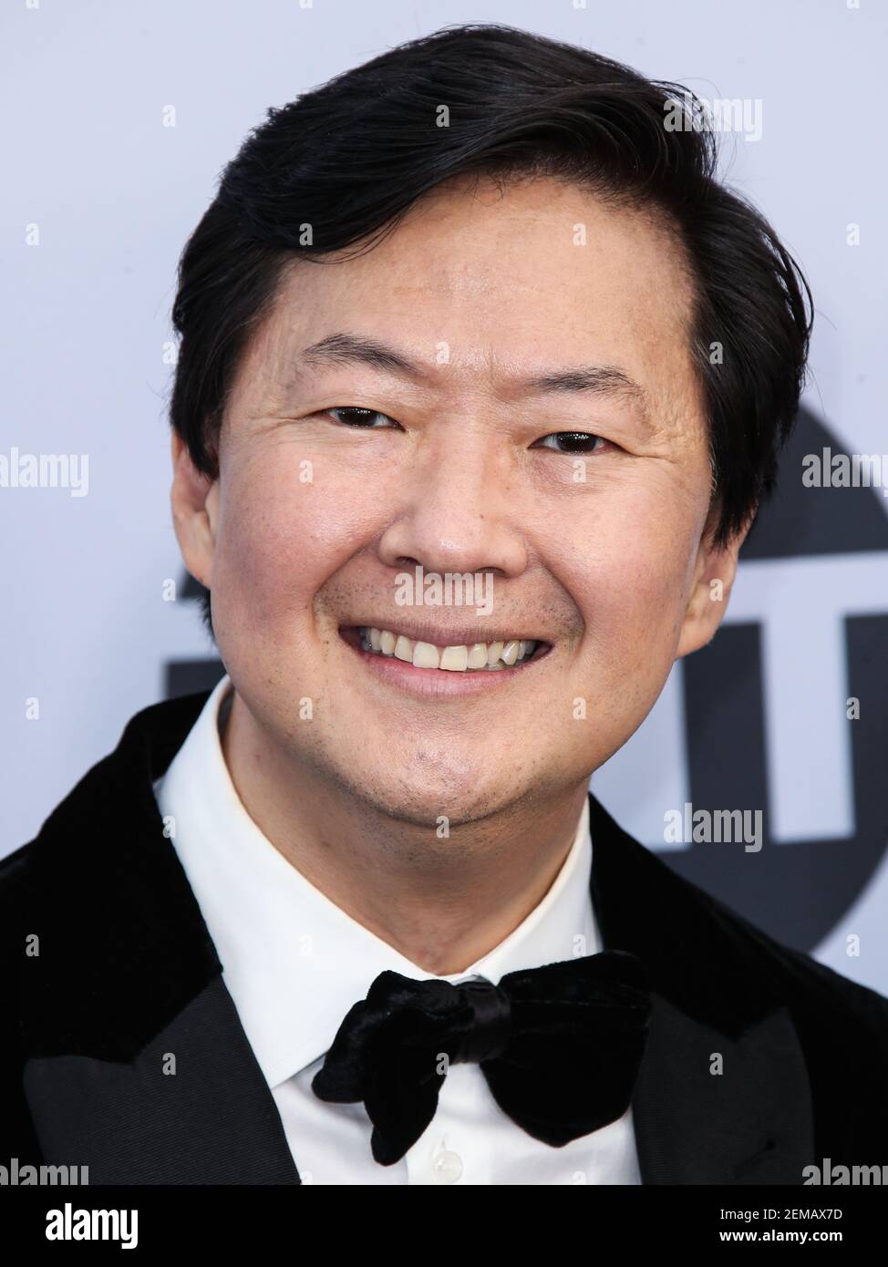 LOS ANGELES, CA, USA - JANUARY 27: Actor Ken Jeong arrives at the 25th ...