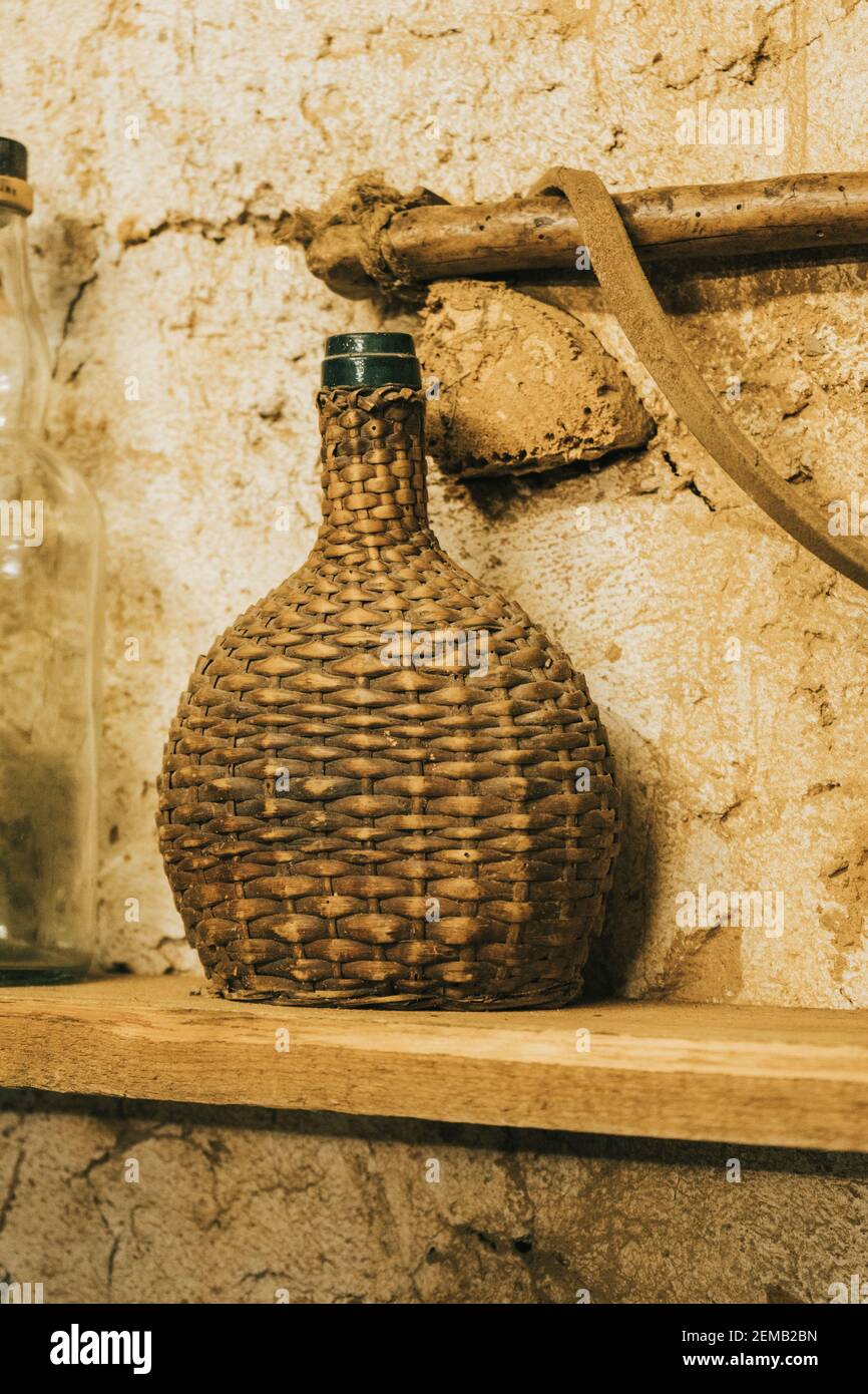 Traditional viticulture hi-res stock photography and images - Alamy