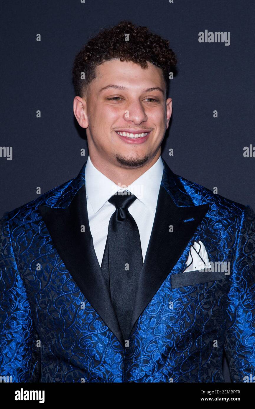 Patrick Mahomes walking the red carpet at the NFL Honors event held at ...