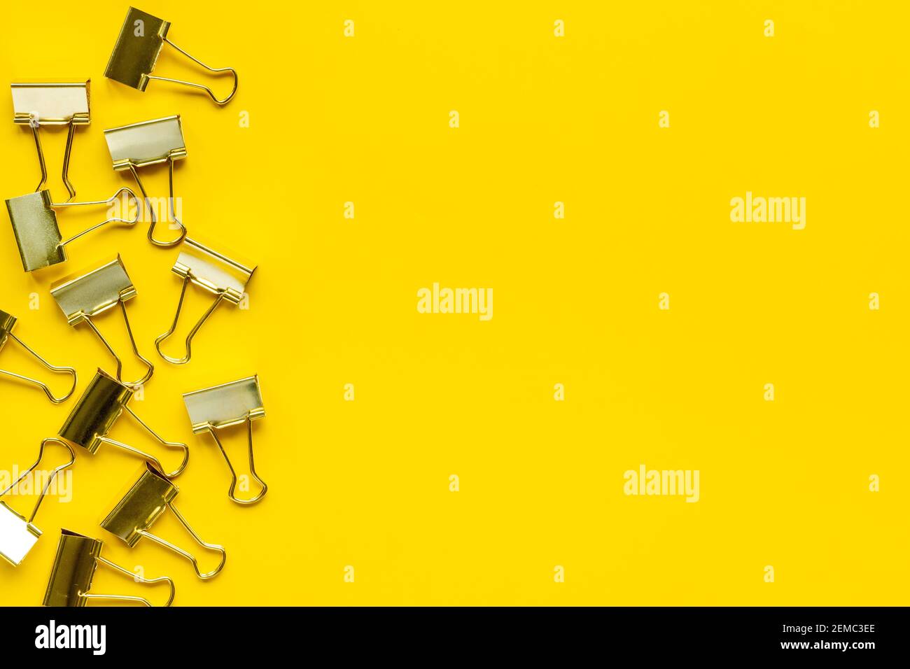 Stationery pattern, office supplies background. Paper binder clips top ...