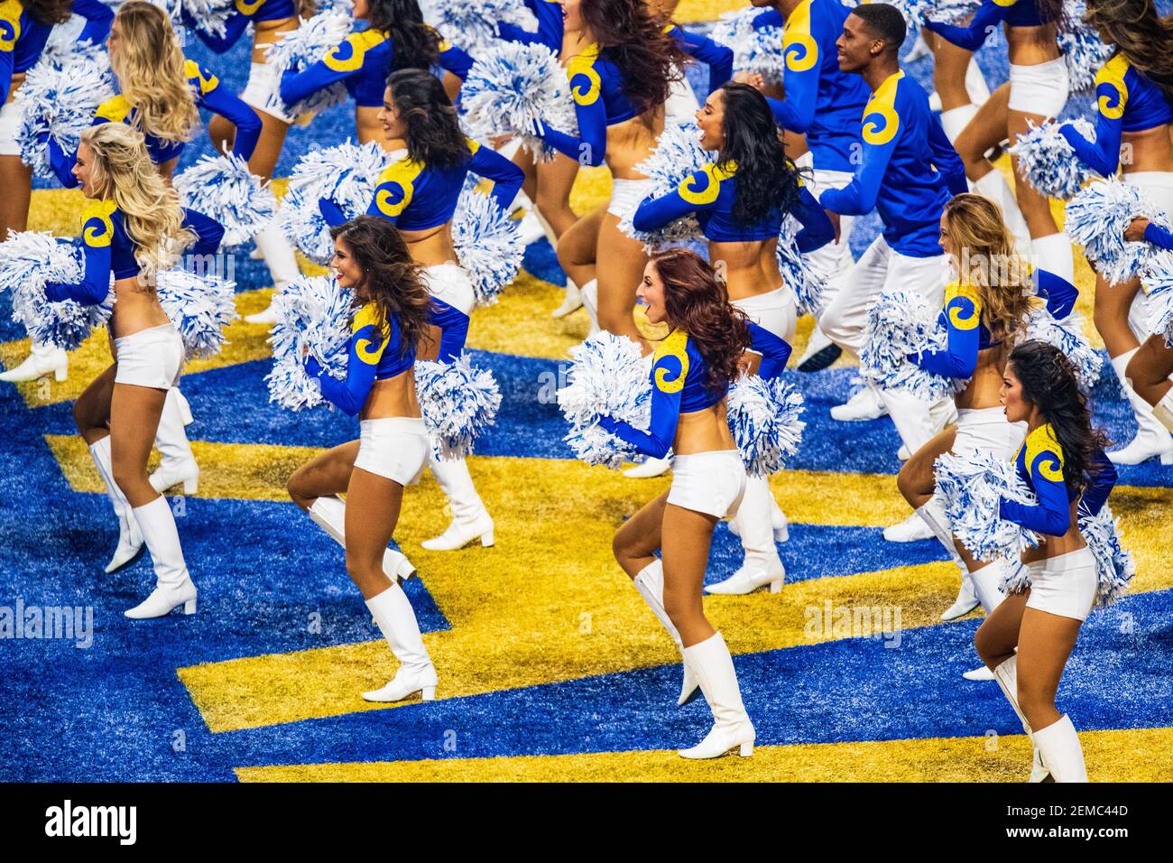 Rams cheerleaders liii hi-res stock photography and images - Alamy