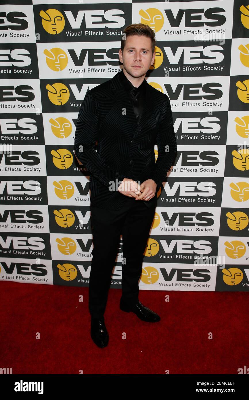 Actor Allen Leech poses at the 17th annual VES Awards at the Beverly ...