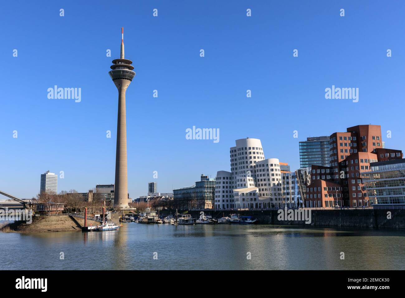Rhine tower and MedienHafen media harbour with Gehry buildings ...