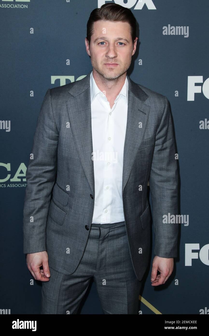 PASADENA, LOS ANGELES, CA, USA - FEBRUARY 06: Actor Benjamin McKenzie ...