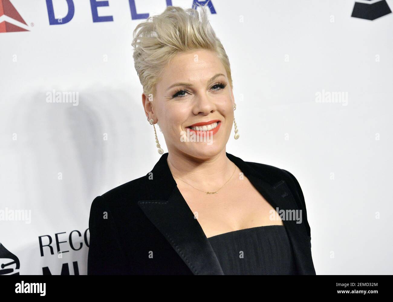 Pink arrives at the 2019 MusiCares Person Of The Year Honoring Dolly ...