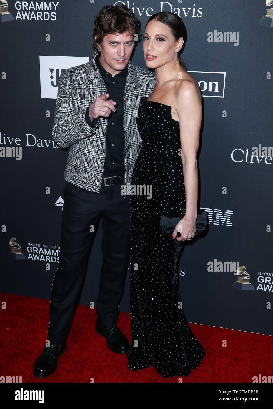 BEVERLY HILLS, LOS ANGELES, CA, USA - FEBRUARY 09: Singer Rob Thomas ...