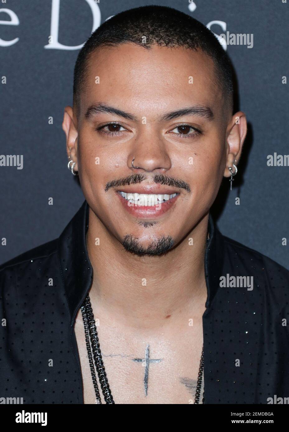 BEVERLY HILLS, LOS ANGELES, CA, USA - FEBRUARY 09: Actor Evan Ross ...