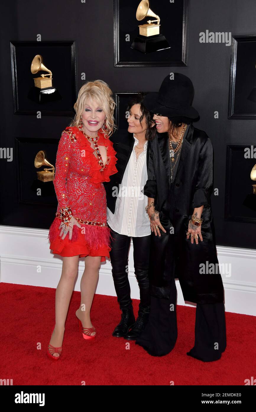 Dolly Parton, Sara Gilbert and Linda Perry arrives at the 61st Annual ...