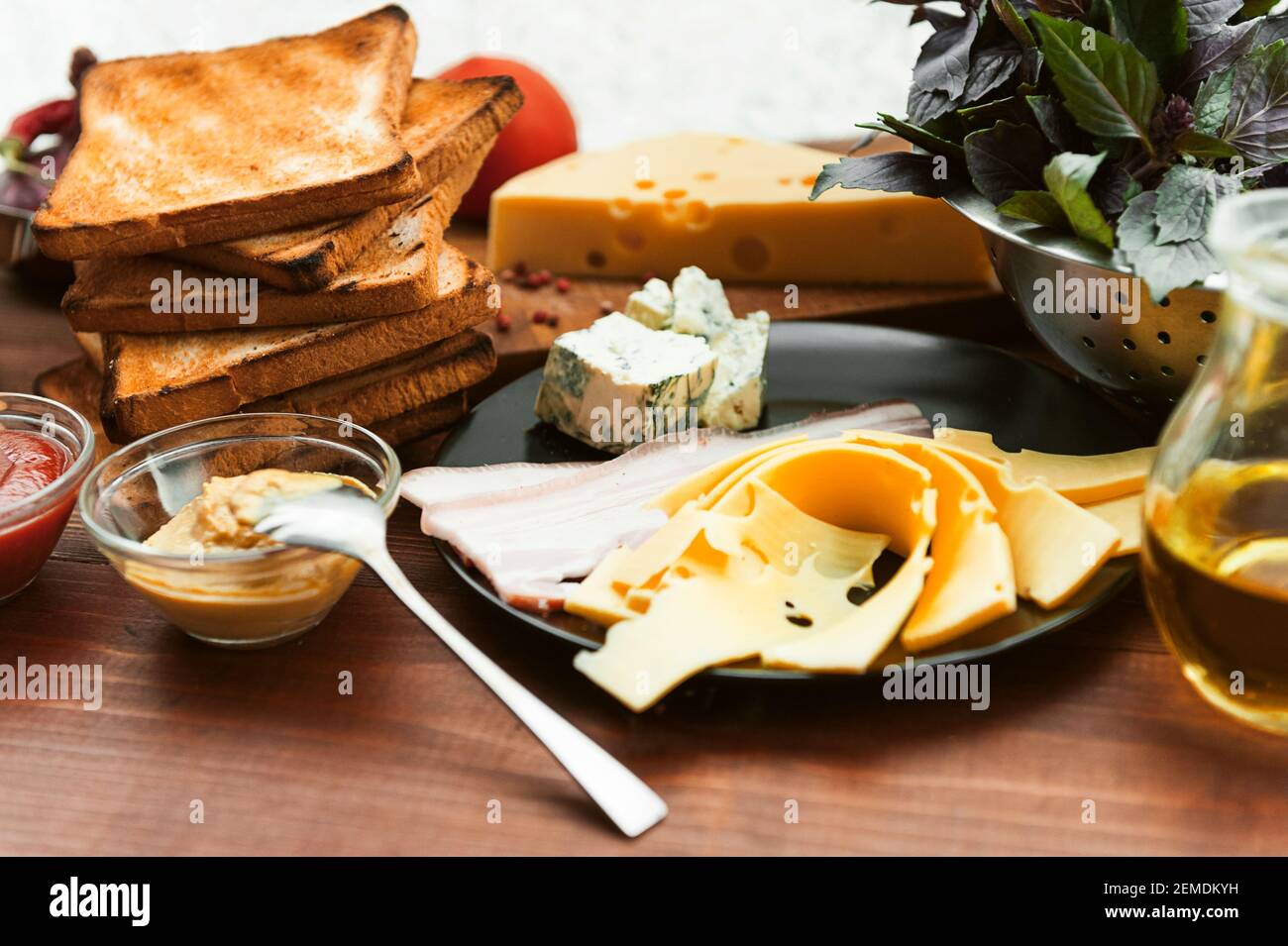 meat, toast and vegetables for a sandwich Stock Photo - Alamy