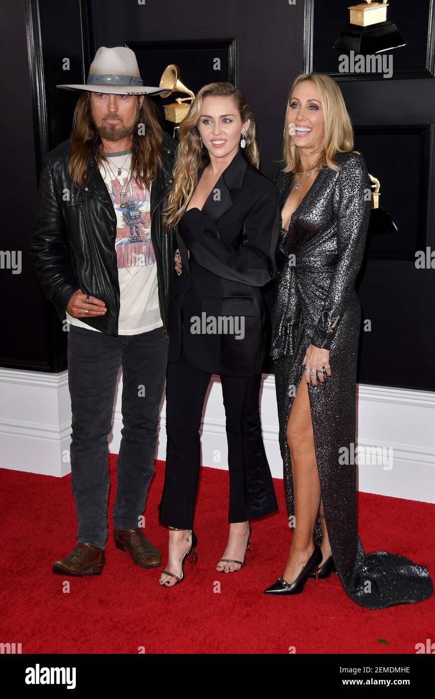 Billy Ray Cyrus, Miley Cyrus and Tish Cyrus arrives at the 61st Annual ...