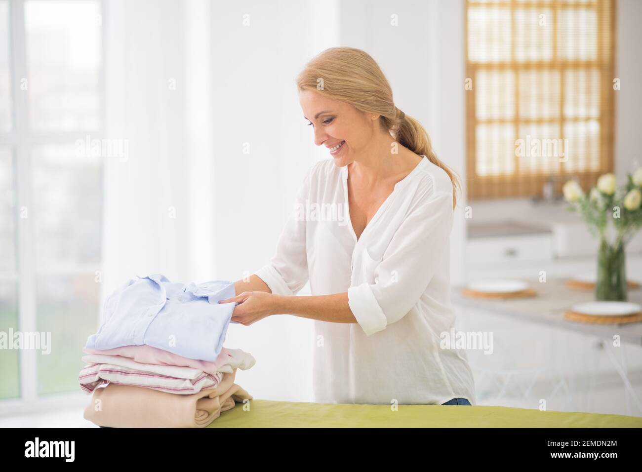 Folding process hi-res stock photography and images - Alamy