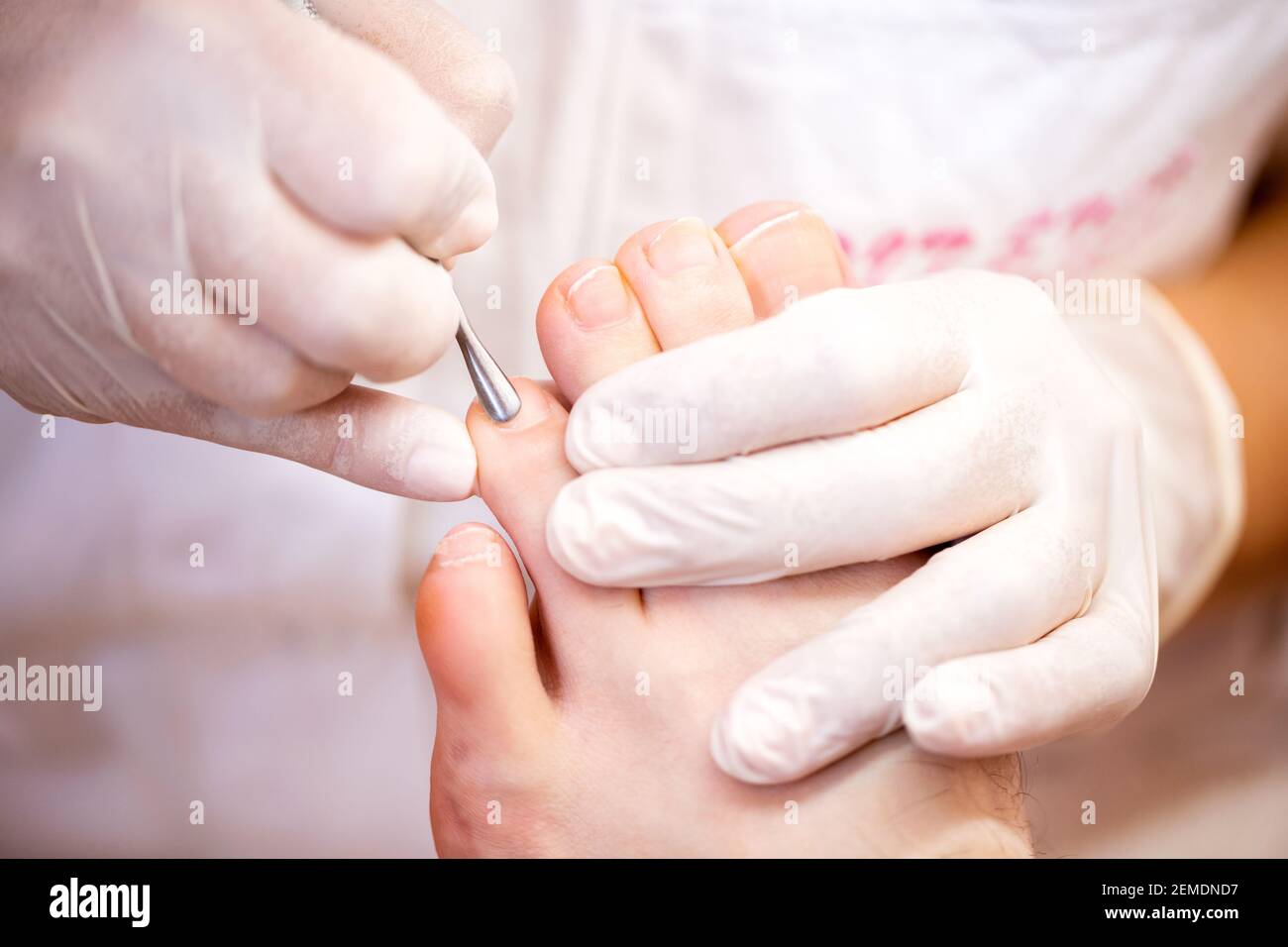 Mens pedicure hi-res stock photography and images - Alamy