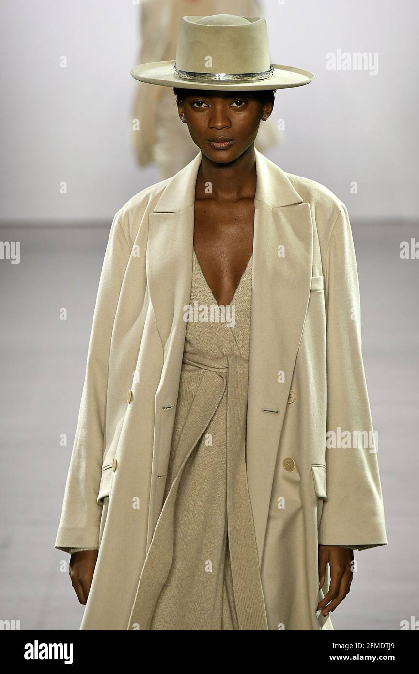 Model walks on the runway during the Ryan Roche Ready To Wear Fashion ...